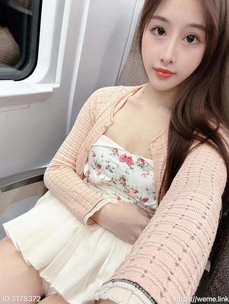 【微-密】小萌子-高铁上 [28P-90M]-九月乐园